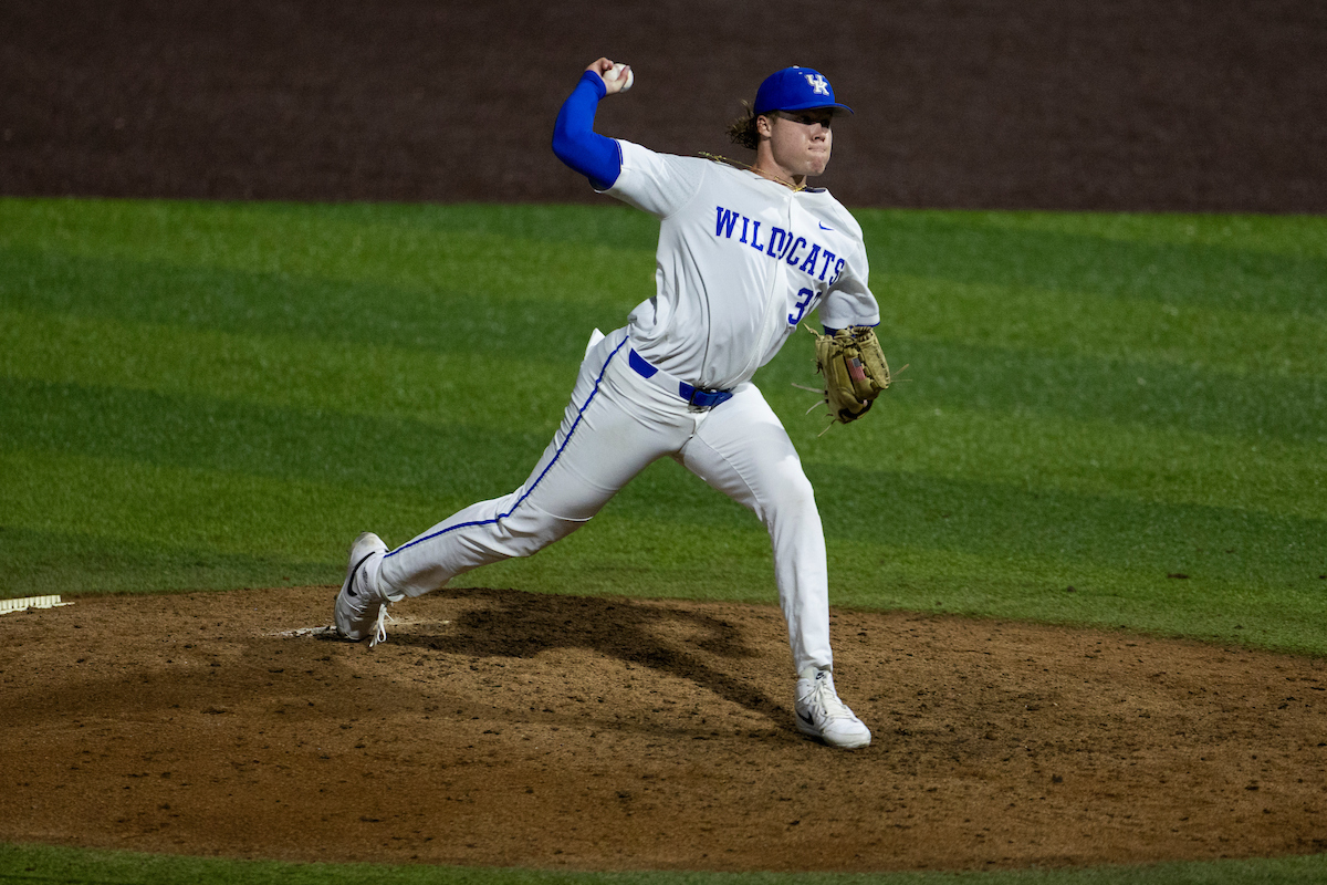 Kentucky-Tennessee Friday Baseball Photo Gallery – UK Athletics