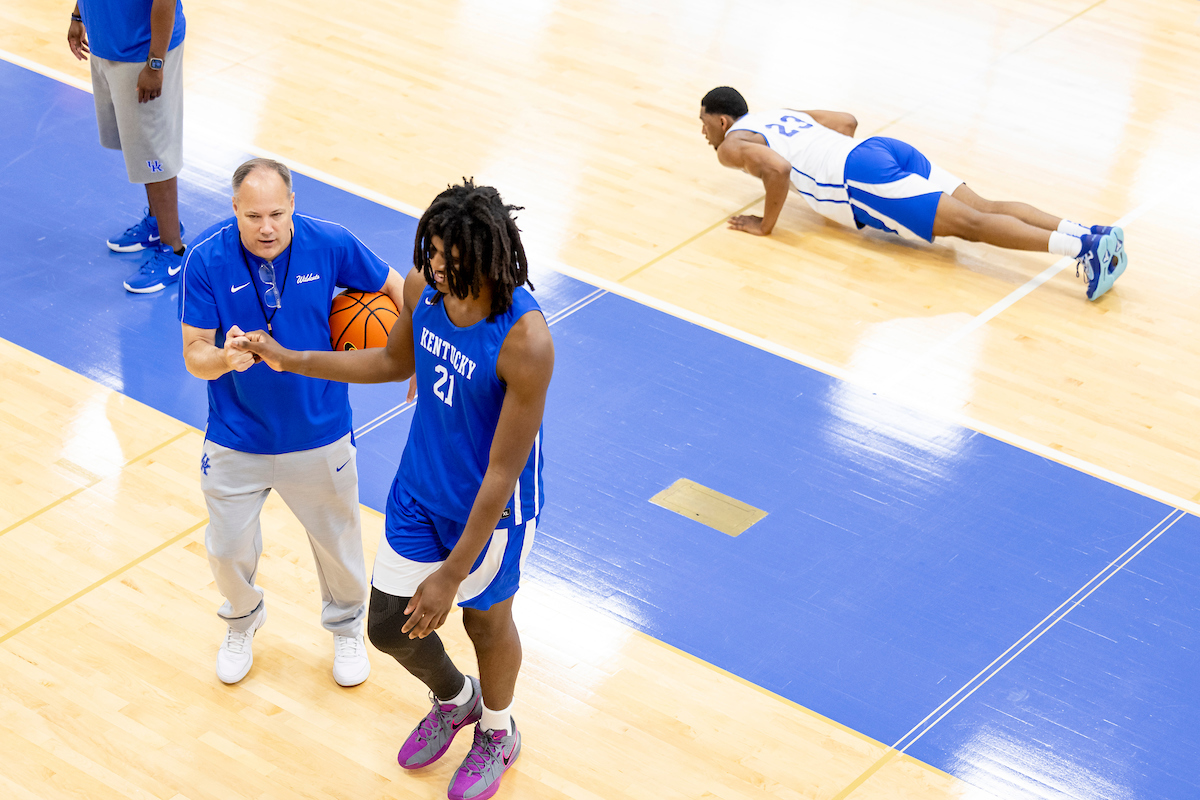 Men’s Basketball Practice Photo Gallery (June 17) – UK Athletics
