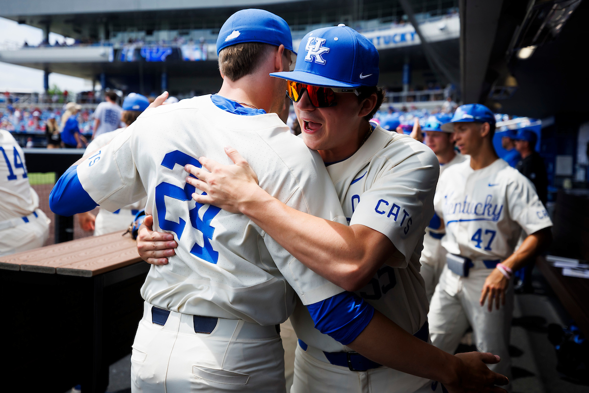Kentucky-Arkansas Sunday Baseball Photo Gallery – UK Athletics