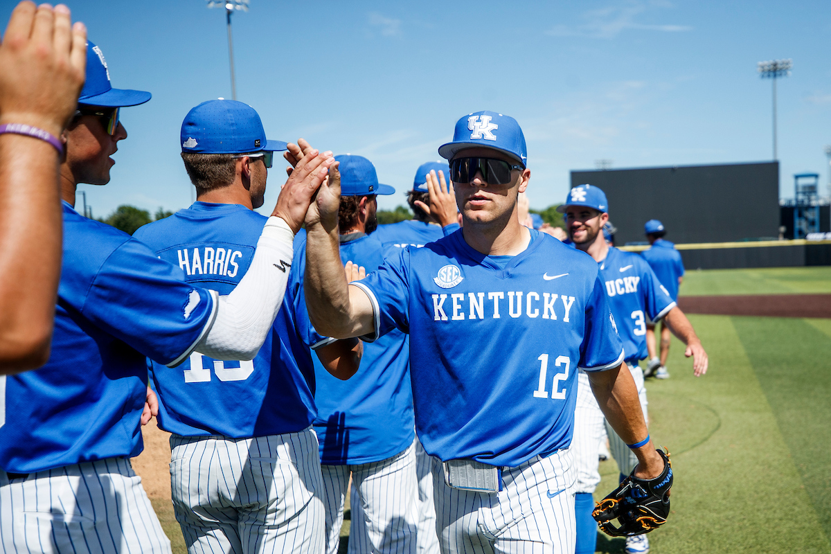 Kentucky-Oklahoma Sunday Baseball Photo Gallery – UK Athletics