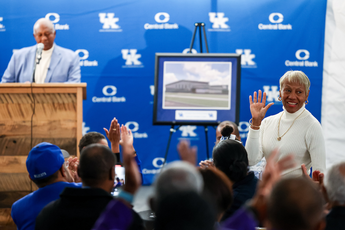 Jim Green Track Facility Dedication Photo Gallery – UK Athletics