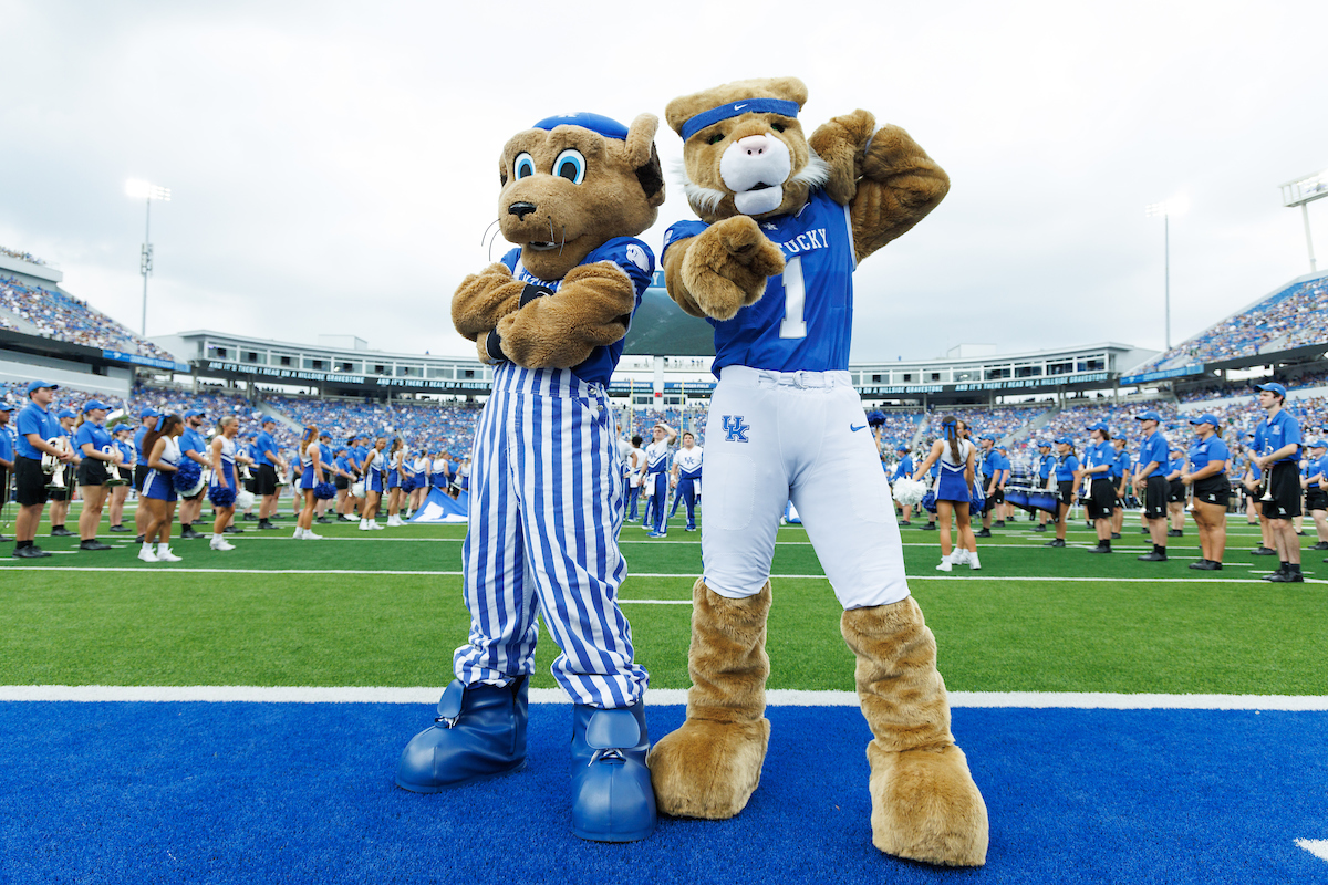 Kentucky-Ohio Football Photo Gallery – UK Athletics