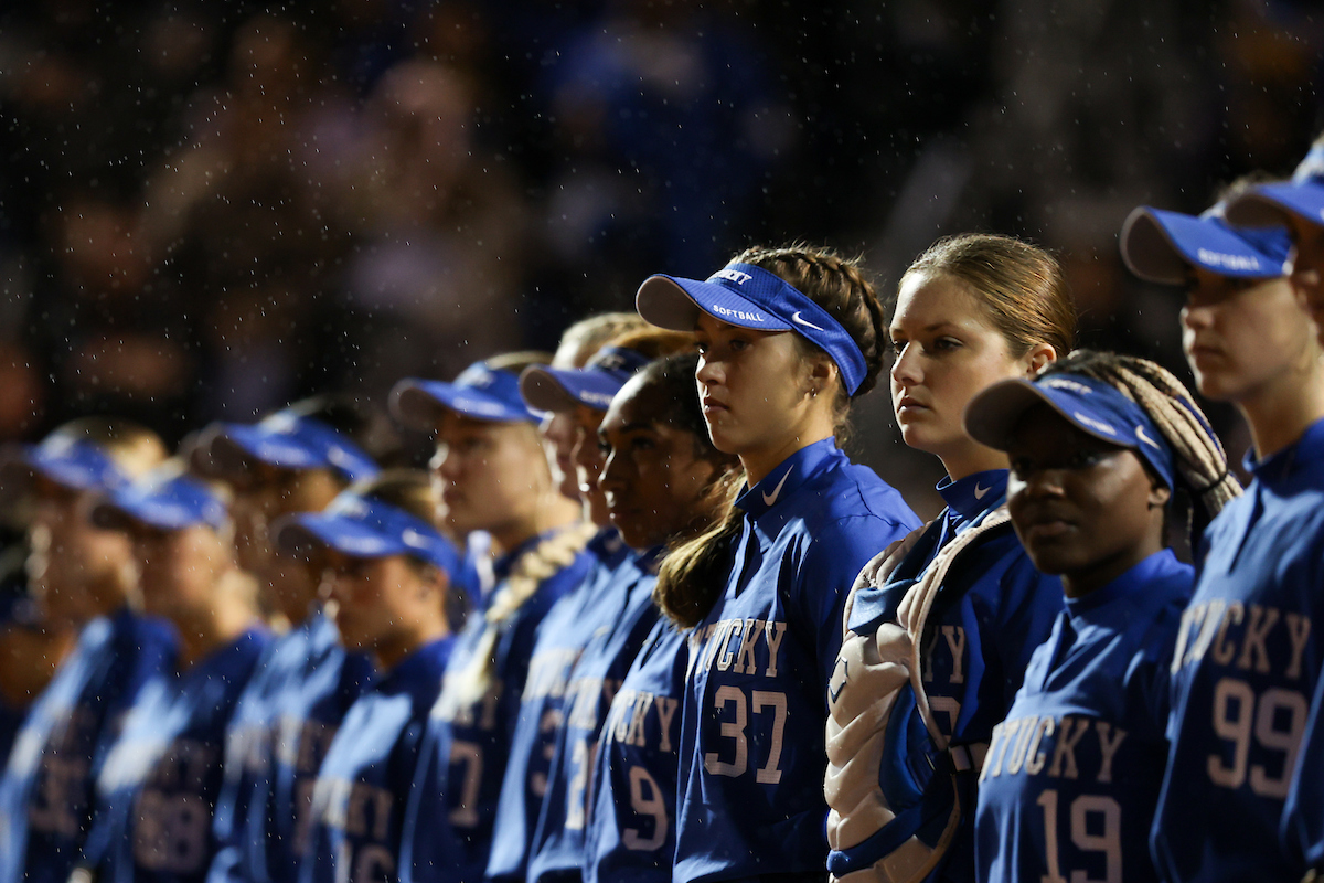 Big Blue Boo Softball Photo Gallery – UK Athletics