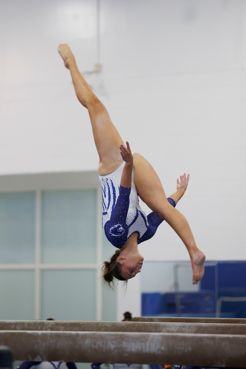 Gymnastics Intrasquad Scrimmage Photo Gallery – UK Athletics