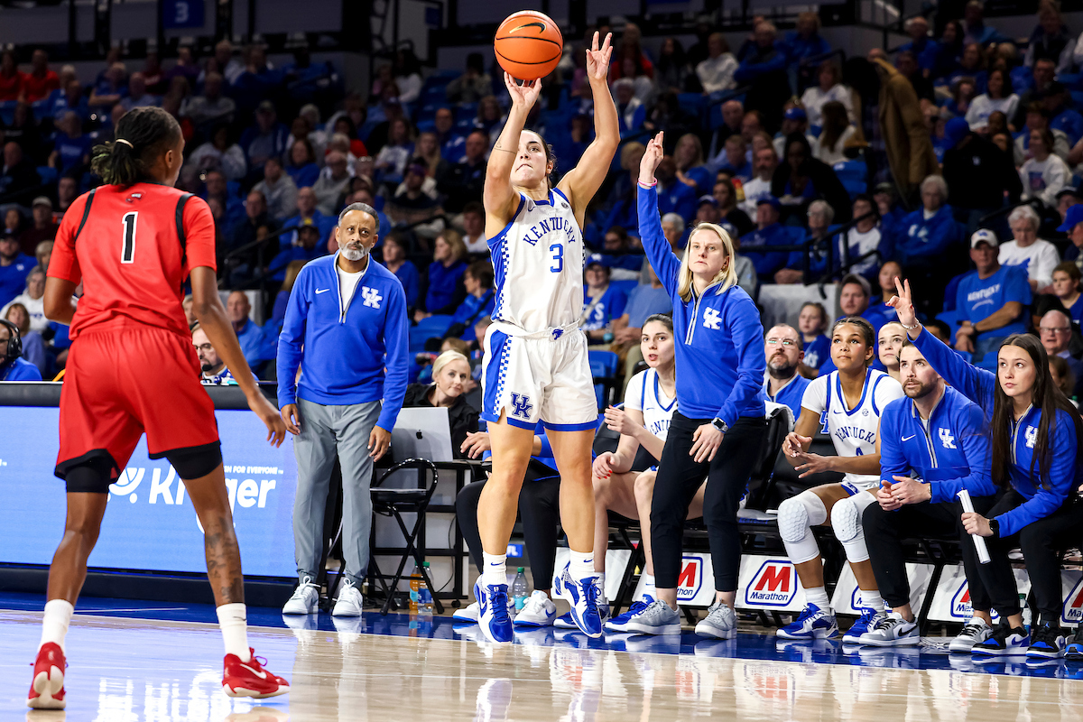 Kentucky-Western Kentucky Women’s Basketball Photo Gallery – UK Athletics