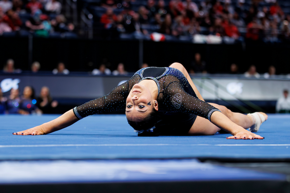 Gymnastics Sprouts Farmers Market Collegiate Quad Photo Gallery – UK ...