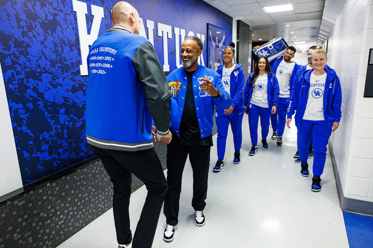Big Blue Madness 2024 Photo Gallery – UK Athletics