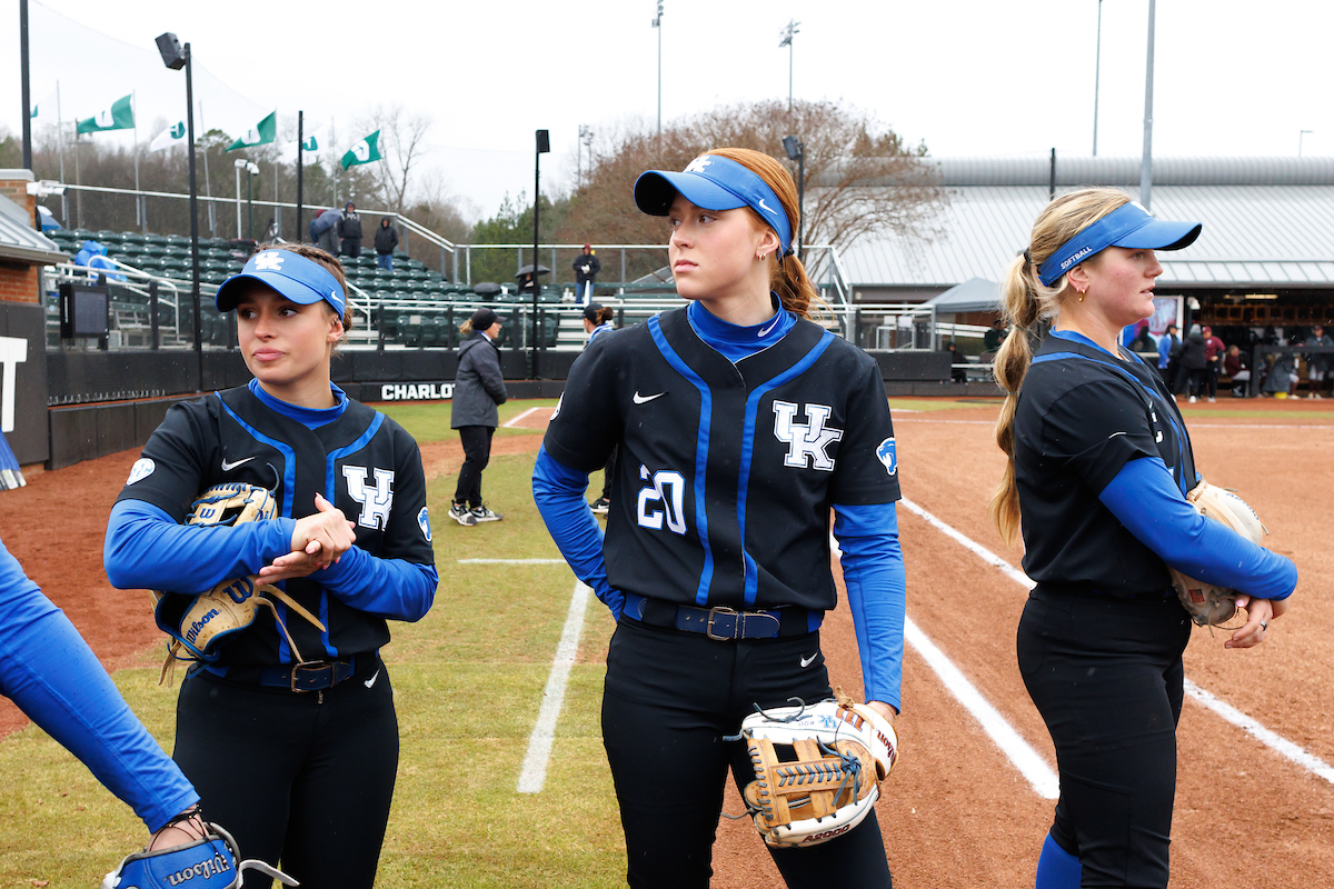 Kentucky-Fordham Softball Photo Gallery – UK Athletics