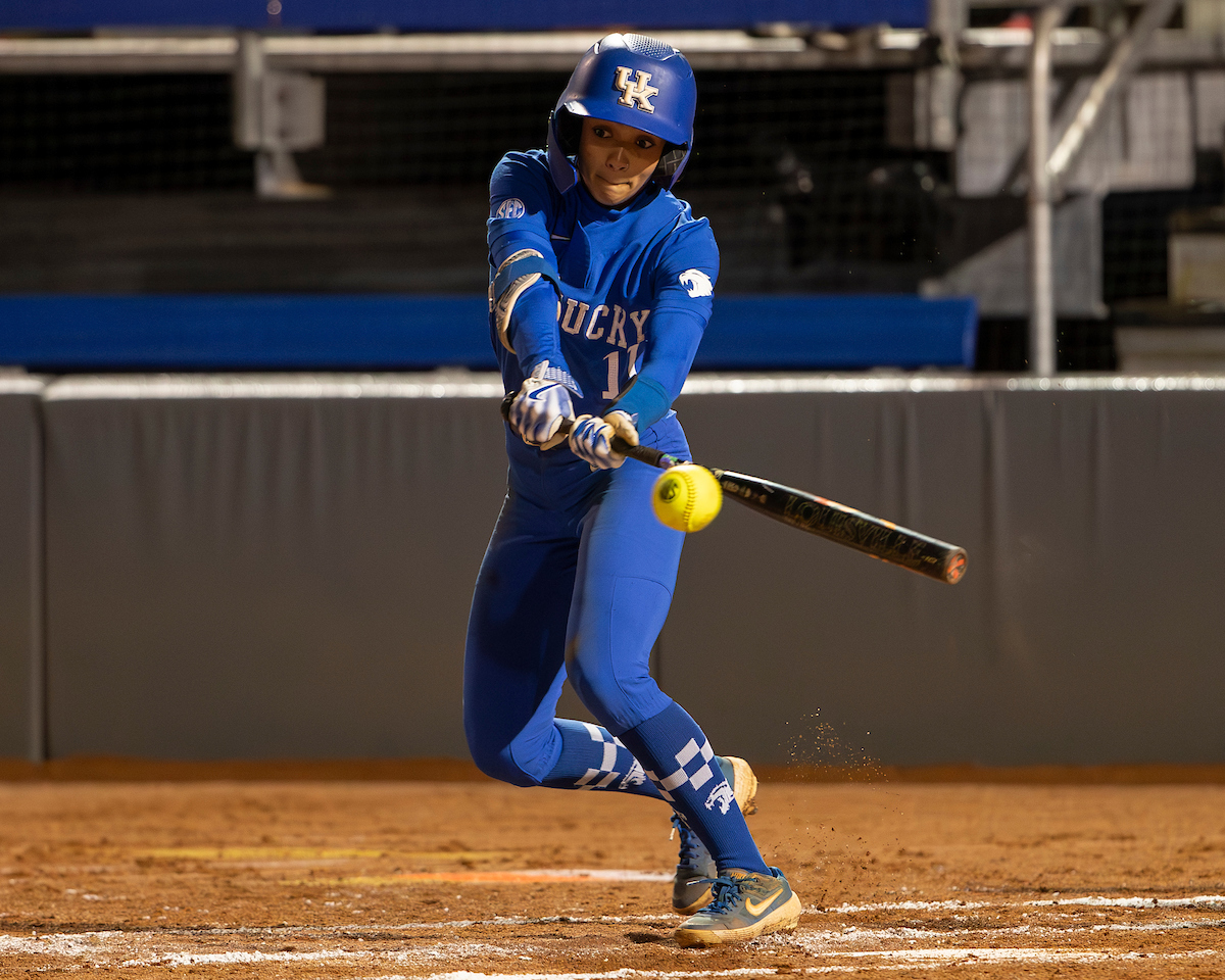 Big Blue Boo Softball Photo Gallery – UK Athletics