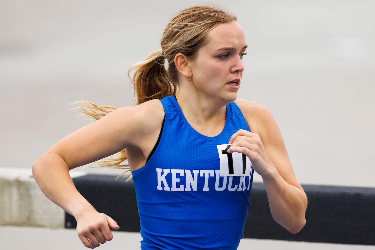 Jim Green Invitational Friday Photo Gallery – UK Athletics