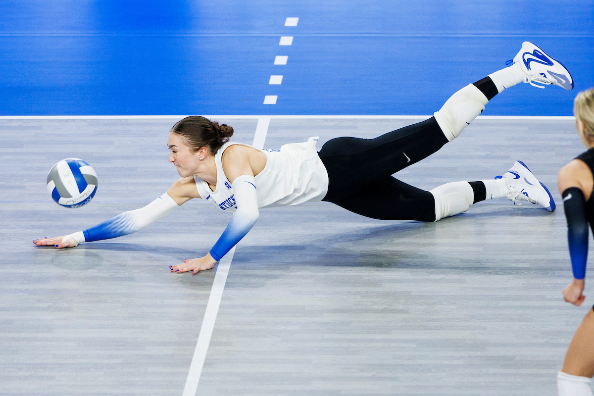 Kentucky-Morehead State Volleyball Photo Gallery – UK Athletics