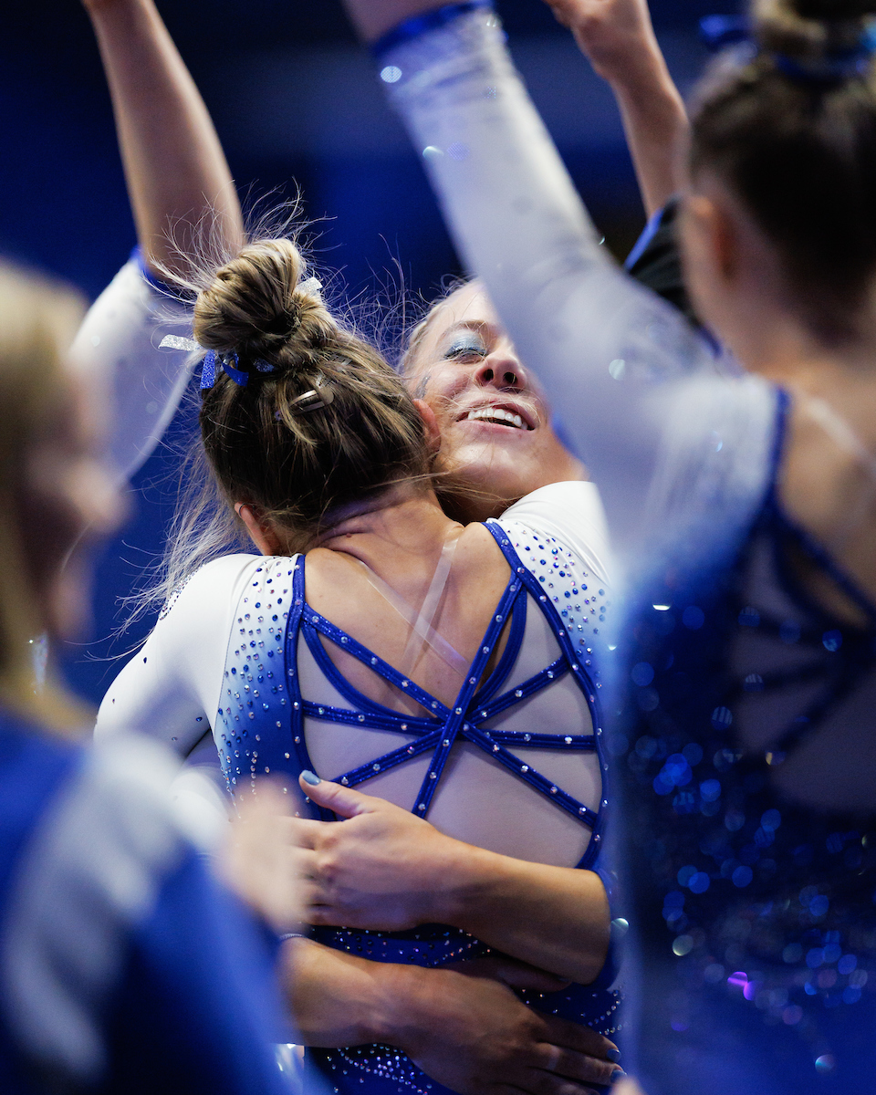 Gymnastics Blue-White Meet Photo Gallery – UK Athletics