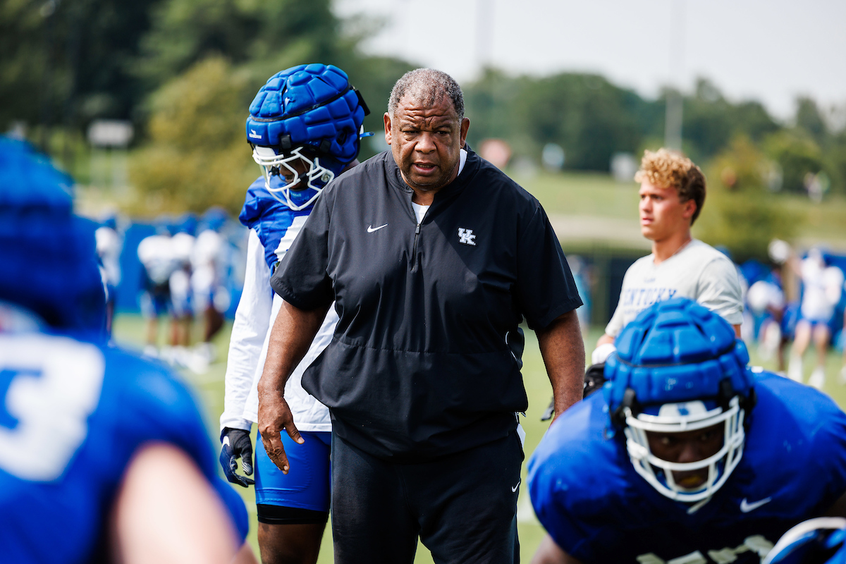 Football Fan Day Photo Gallery – UK Athletics